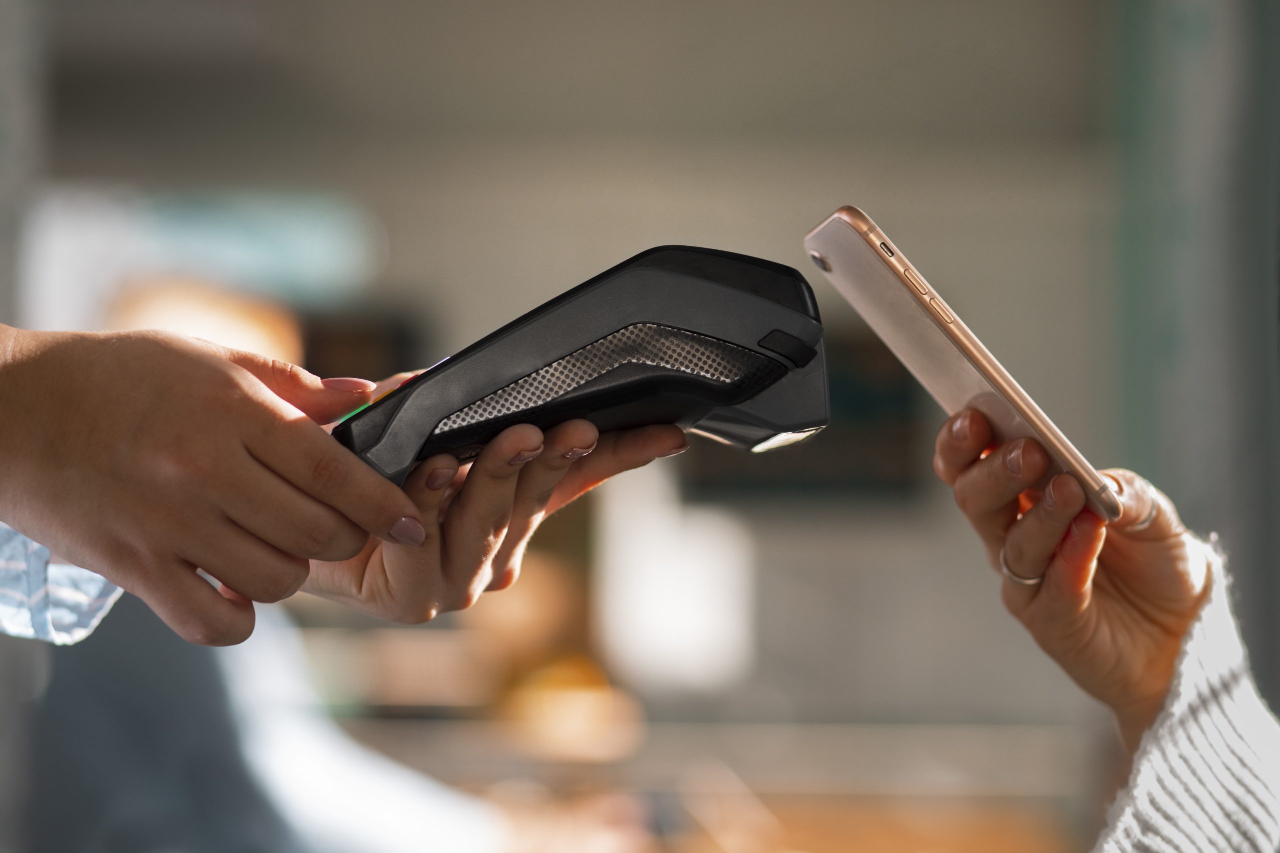 Is it time for retail to switch to a cashless environment
